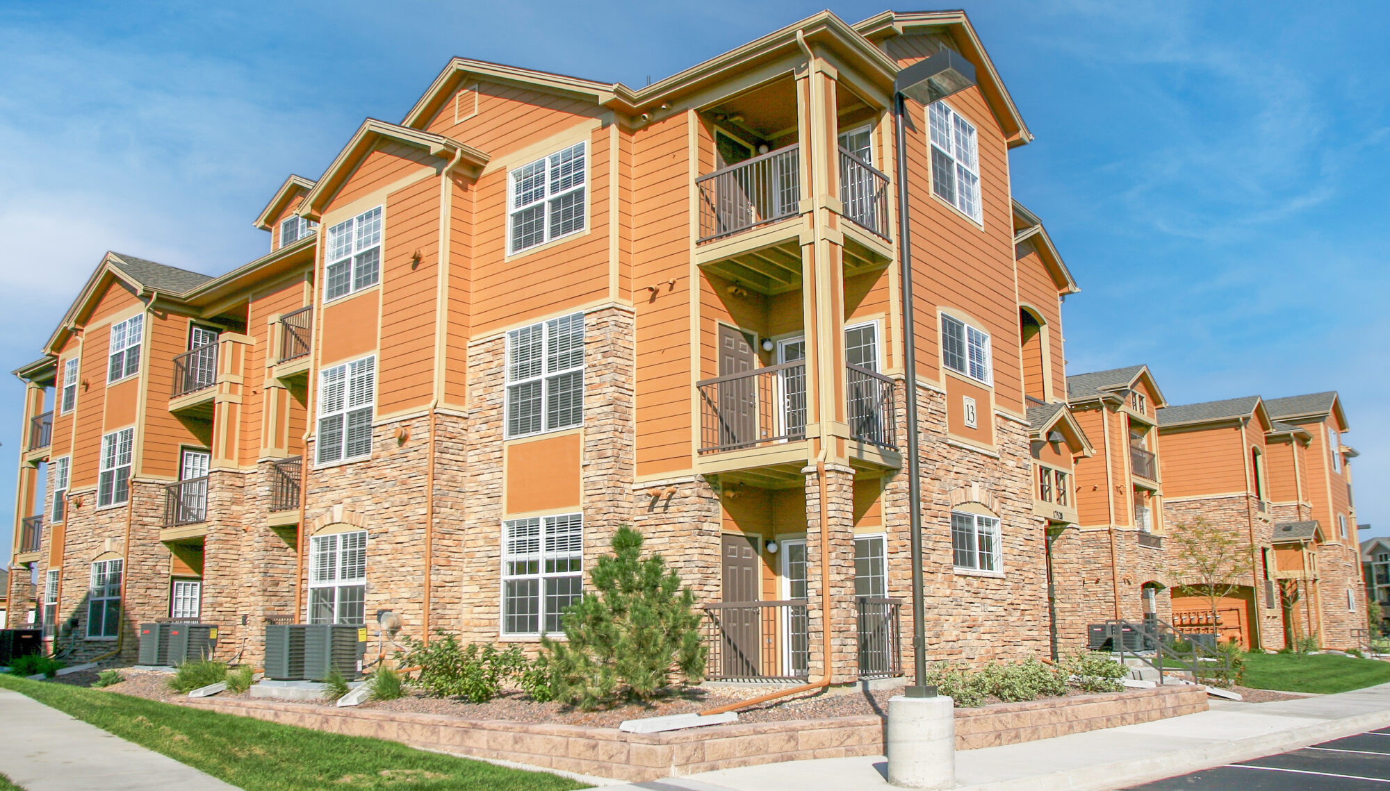 Ledge – Sunset Stone