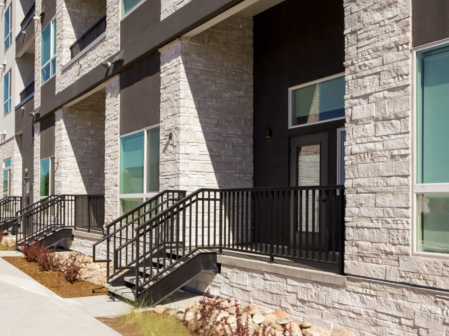 Western Ledge – Sunset Stone